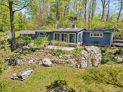 Putnam County Homes for Sale | Explore Real Estate in Scenic Putnam ...