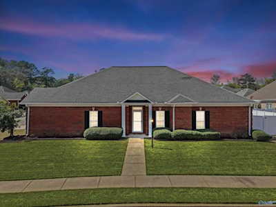 Oakhurst Homes for Sale in Huntsville, AL | Updated Listings Every 15 Mins