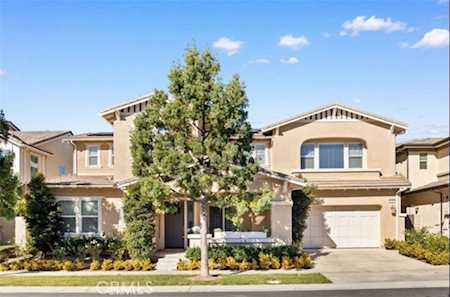 Altair Irvine | Luxury Homes for Sale, Guard-Gated Living & Resort ...