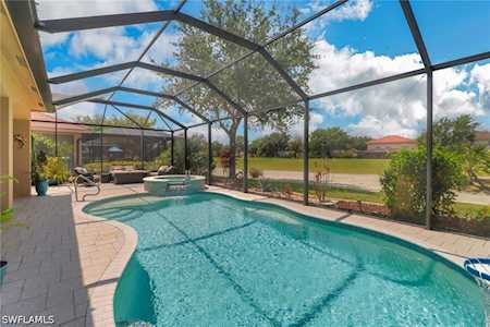 Valencia Golf & Country Club Naples | Luxury Homes & Amenities