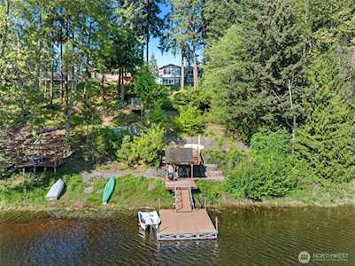 Lake Tapps, WA Real Estate | Lake Tapps, WA Waterfront Homes for Sale