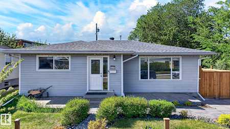Edmonton Homes for Sale Under $600,000 | Premium Family Homes