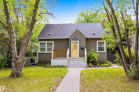 Edmonton Homes for Sale Under $600,000 | Premium Family Homes