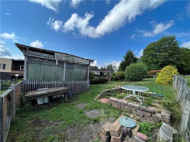 1665 N Main St Ext Butler Butler PA 16001 $324,900