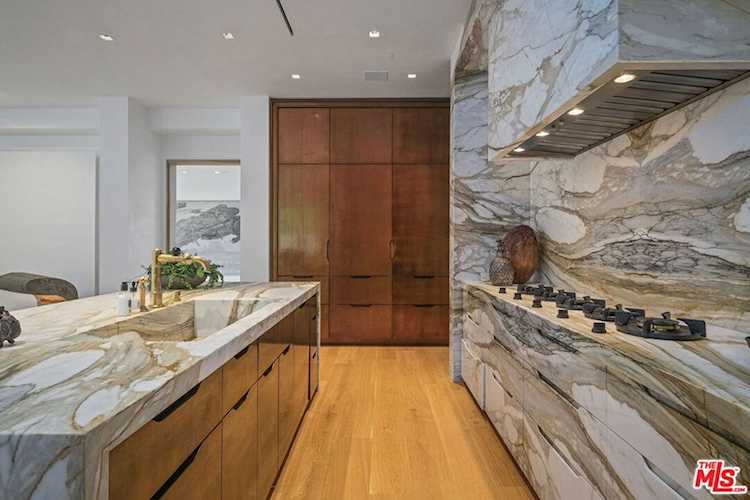 1375 N Doheny Dr, Los Angeles, CA 90069 | RubyHome