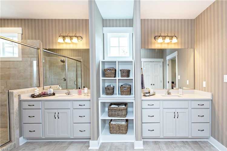 2308 Holland Rd Virginia Beach, VA 23453 | MLS 10519002