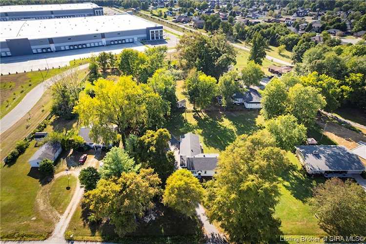 7907 Hwy 31 Sellersburg, IN 47172 | MLS 2023010455