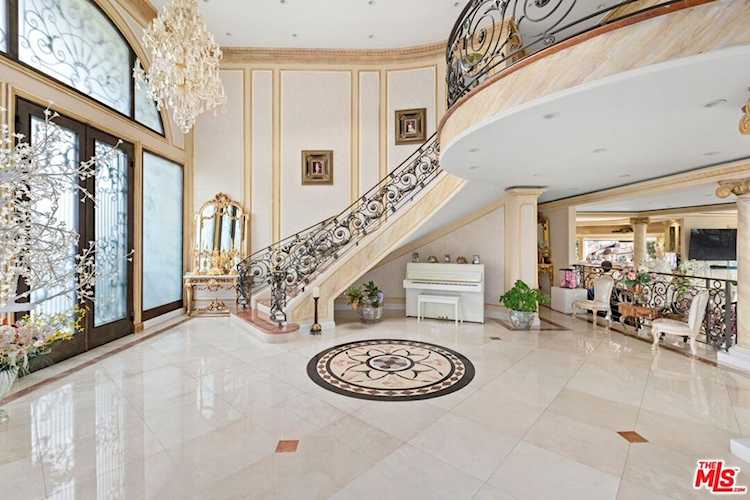 2716 Casiano Rd, Los Angeles, CA 90077 | RubyHome