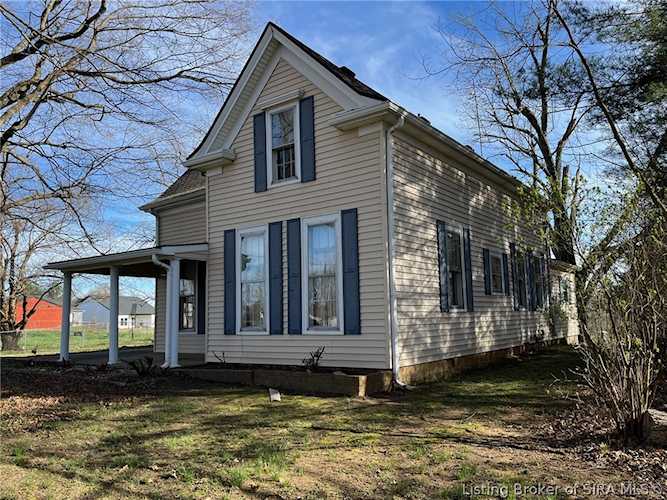 5229 Old Georgetown Rd Georgetown, IN 47122 | MLS 202406528