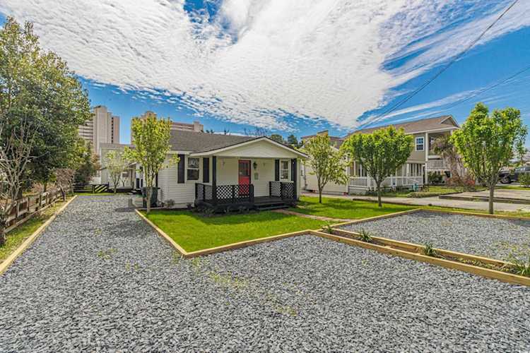 1617 Havens Dr. North Myrtle Beach, SC 29582 | MLS 2404813