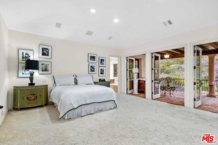 1433 Via Anita, Pacific Palisades, CA 90272 | RubyHome