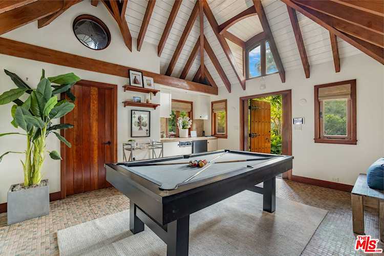 362 Copa De Oro Rd, Los Angeles, CA 90077 | RubyHome