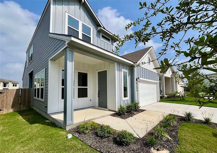 8608 Torrita DR, Round Rock, TX 78665 | MLS# 3662134 | Wellspring home ...