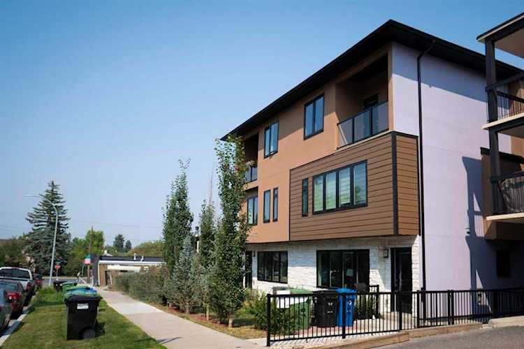 MLS® Calgary 1816 17 St SW #1 Bankview Calgary AB $769,900 MLS® A2132747