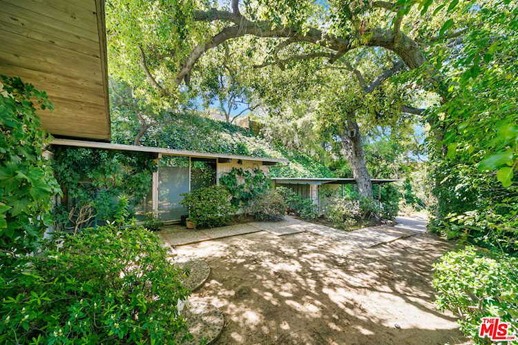 9717 Oak Pass Rd, Beverly Hills, CA 90210 | RubyHome