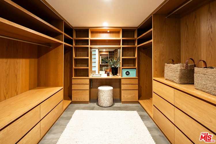 2500 Zorada Dr, Los Angeles, CA 90046 | RubyHome