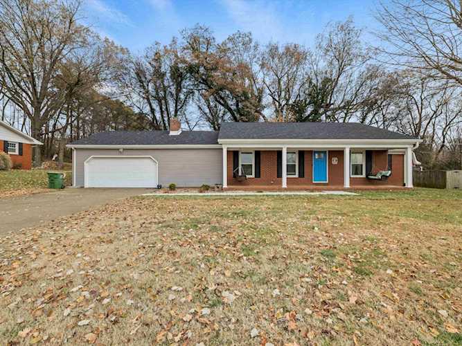 1221 Glenshiel Dr. Henderson, KY 42420 | MLS 240565