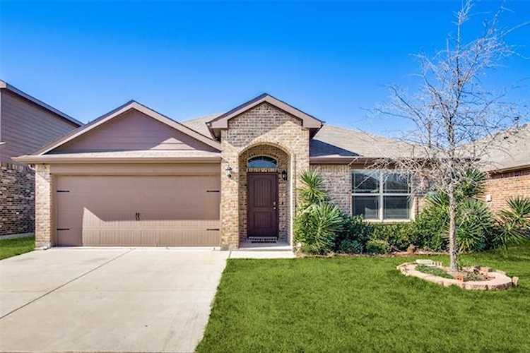 7213 Wavecrest Way Fort Worth, TX 76179 | MLS 20822389