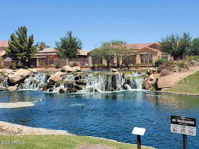 4700 S Fulton Ranch Blvd #42 Chandler, AZ 85248 | MLS 6857020