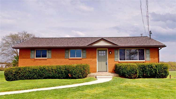 209 S Benbrook Center Twp Butler PA 16001 $310,000