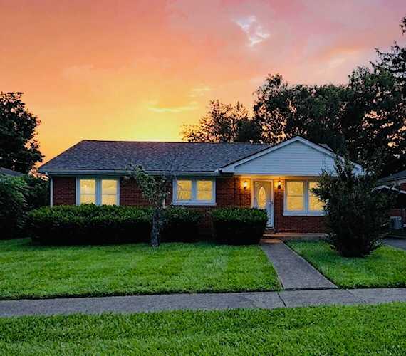 137 Emerson Dr Versailles, KY 40383 | MLS #25013545