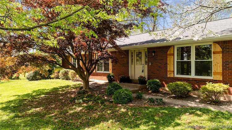 800 Yankee Way SW Corydon, IN 47112 | MLS 202508983