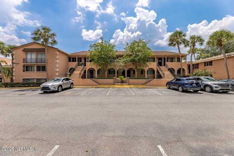 5375 Ortega Farms Blvd #309 Jacksonville, FL 32210 | MLS 2106405