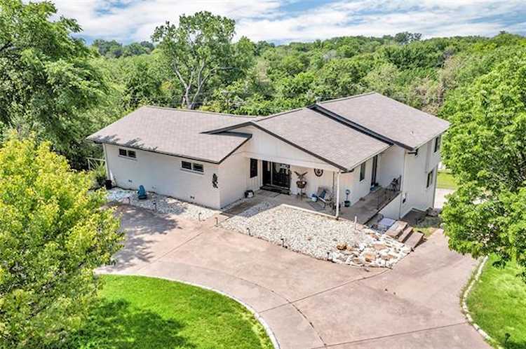 110 Vanshire Road W, Lakeside, TX 76108 - home for sale